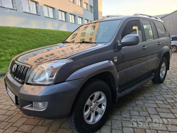 Toyota Land Cruiser 2003 Daugavpils, ar dzinēja tilpumu 3.00 L un nobraukumu 0 tūkst. km par 5800 €, foto 4 vietnē AUTOMOTO.COM.LV