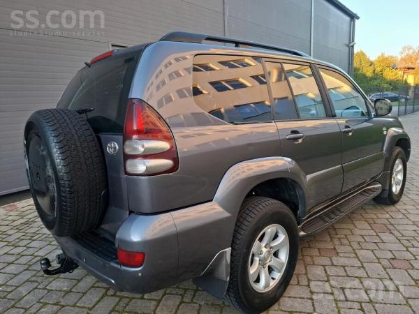 Toyota Land Cruiser 2003 Daugavpils, ar dzinēja tilpumu 3.00 L un nobraukumu 0 tūkst. km par 5800 €, foto 9 vietnē AUTOMOTO.COM.LV