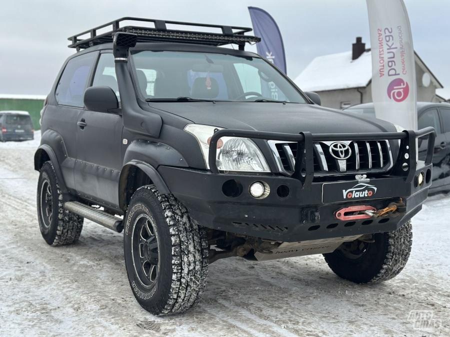 Toyota Land Cruiser 2003 in Pabrade, with an engine capacity of 3.00 L and mileage of 250 thousand km for 11999 €, photo 2 on AUTOMOTO.COM.LV