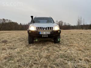 Toyota Land Cruiser 2003 Valmiera, ar dzinēja tilpumu 3.00 L un nobraukumu 347 tūkst. km par 7200 €, foto 3 vietnē AUTOMOTO.COM.LV