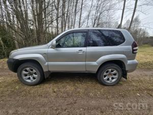 Toyota Land Cruiser 2003 Valka, ar dzinēja tilpumu 3.00 L un nobraukumu 380 tūkst. km par 3999 €, foto  vietnē AUTOMOTO.COM.LV