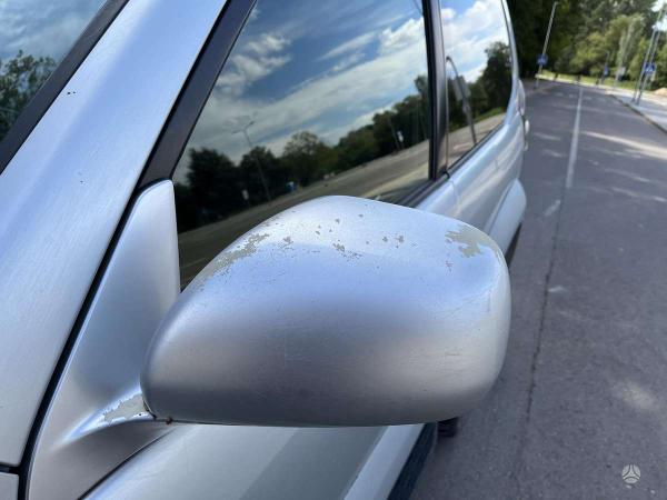 Тойота Ленд Крузер 2003 в Укмерге на AUTOMOTO.COM.LV Тойота Ленд Крузер 2003 в Укмерге, объемом двигателя 2.98 л и пробегом 372 тыс. км за 5500 €, фото 8 на AUTOMOTO.COM.LV
