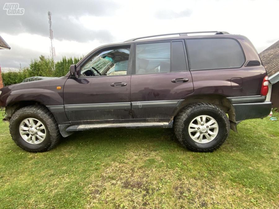 Toyota Land Cruiser 2003 Utena, ar dzinēja tilpumu 4.20 L un nobraukumu 488 tūkst. km par 4999 €, foto 5 vietnē AUTOMOTO.COM.LV