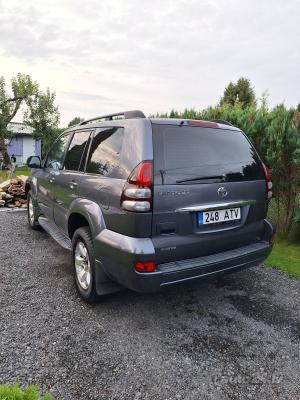 Toyota Land Cruiser 2004 Tallina, ar dzinēja tilpumu 3.00 L un nobraukumu 330 tūkst. km par 5700 €, foto 3 vietnē AUTOMOTO.COM.LV