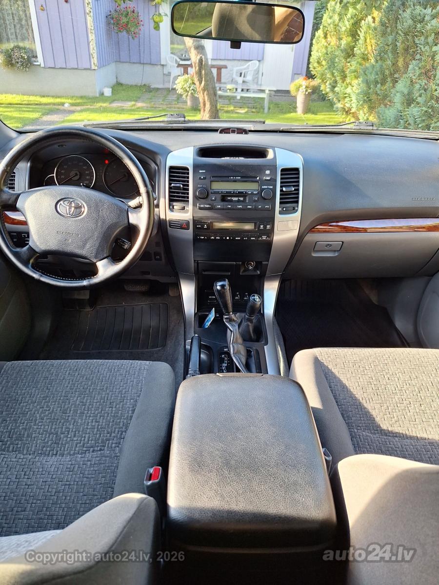 Toyota Land Cruiser 2004 Tallina, ar dzinēja tilpumu 3.00 L un nobraukumu 330 tūkst. km par 5700 €, foto 5 vietnē AUTOMOTO.COM.LV