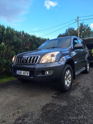 Toyota Land Cruiser 2004 Tallina, ar dzinēja tilpumu 3.00 L un nobraukumu 330 tūkst. km par 5700 €, foto 11 vietnē AUTOMOTO.COM.LV