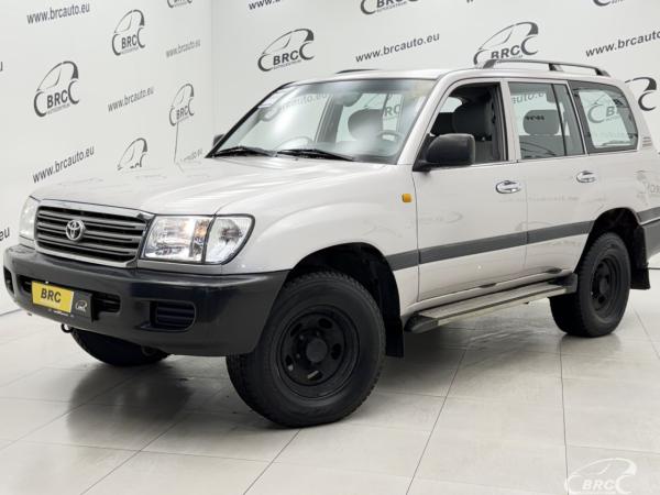 Тойота Ленд Крузер 2004 в Вильнюс на AUTOMOTO.COM.LV Тойота Ленд Крузер 2004 в Вильнюс, объемом двигателя 4.16 л и пробегом 247 тыс. км за 17900 €, фото 1 на AUTOMOTO.COM.LV