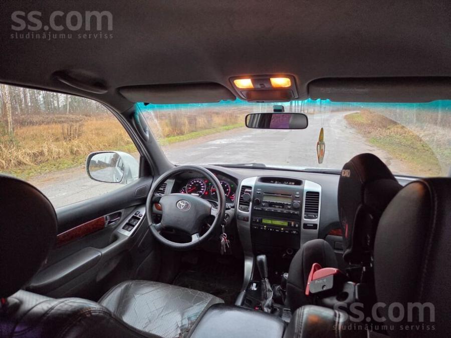 Toyota Land Cruiser 2005 Valmiera, ar dzinēja tilpumu 3.00 L un nobraukumu 0 tūkst. km par 7250 €, foto 7 vietnē AUTOMOTO.COM.LV