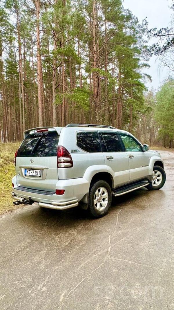 Toyota Land Cruiser 2005 in Jurmala, with an engine capacity of 3.00 L and mileage of 182 thousand km for 9700 €, photo 2 on AUTOMOTO.COM.LV