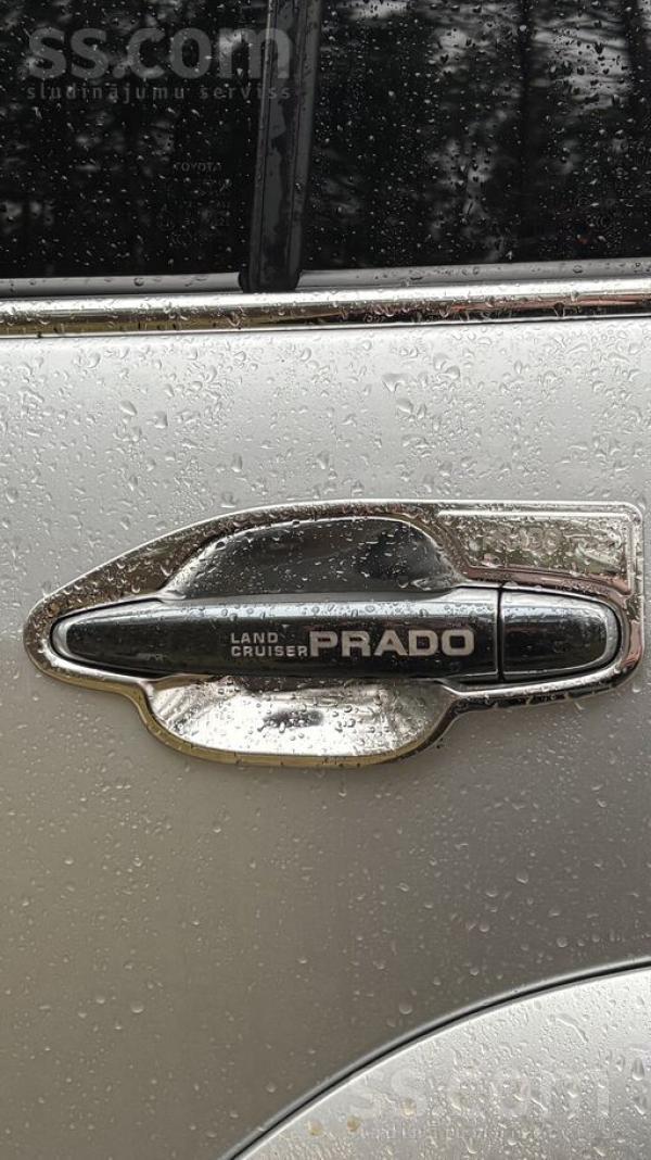 Toyota Land Cruiser 2005 in Jurmala, with an engine capacity of 3.00 L and mileage of 182 thousand km for 9700 €, photo 3 on AUTOMOTO.COM.LV