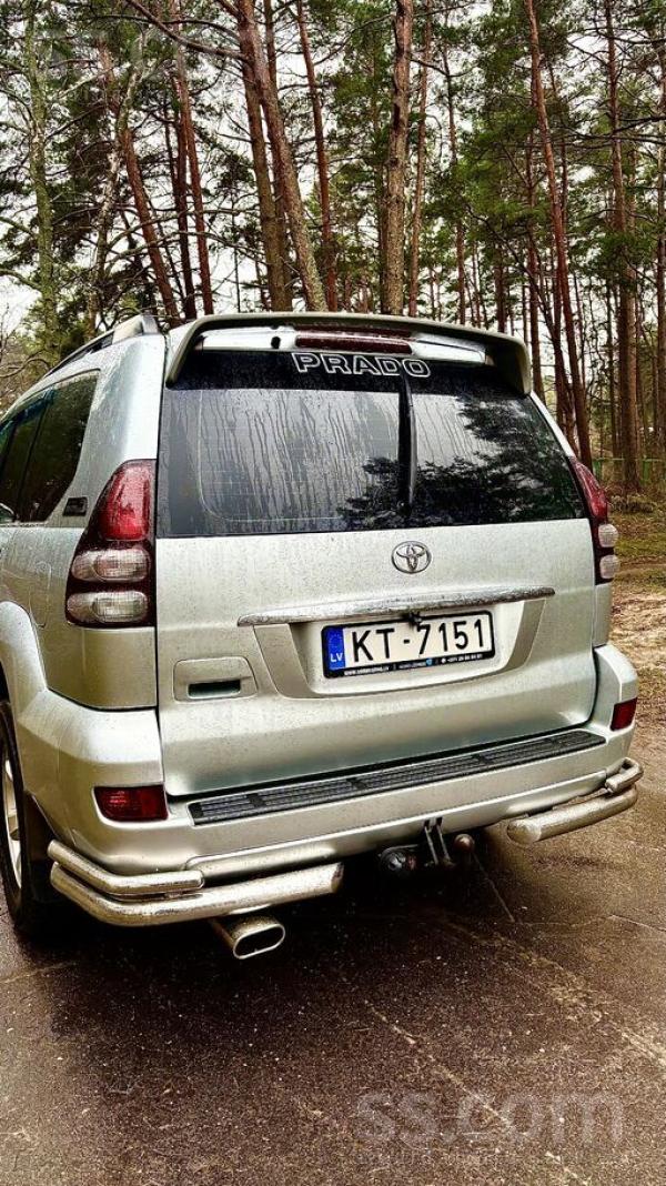 Toyota Land Cruiser 2005 in Jurmala, with an engine capacity of 3.00 L and mileage of 182 thousand km for 9700 €, photo 8 on AUTOMOTO.COM.LV