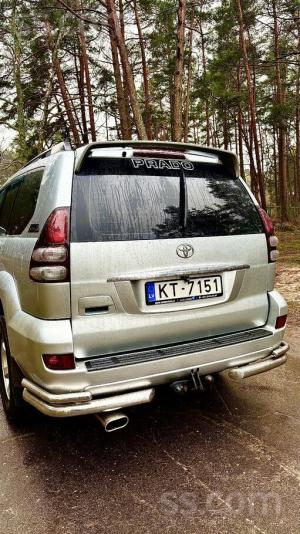 Toyota Land Cruiser 2005 in Jurmala, with an engine capacity of 3.00 L and mileage of 182 thousand km for 9700 €, photo 8 on AUTOMOTO.COM.LV