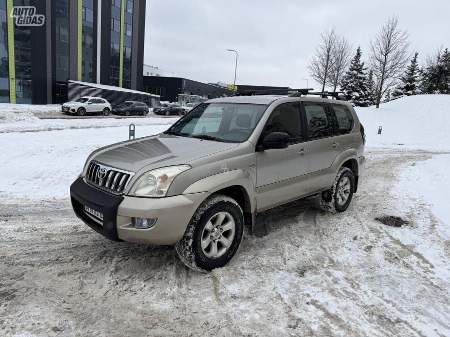 Toyota Land Cruiser 2005 Viļņa, ar dzinēja tilpumu 3.00 L un nobraukumu 290 tūkst. km par 7000 €, foto 1 vietnē AUTOMOTO.COM.LV
