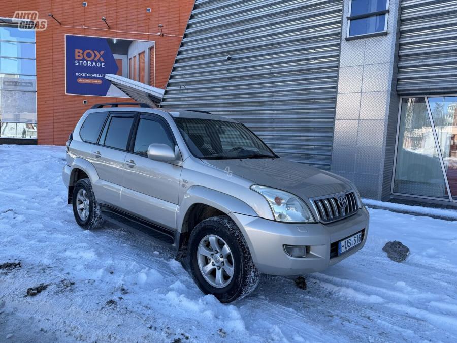 Toyota Land Cruiser 2005 Viļņa, ar dzinēja tilpumu 3.00 L un nobraukumu 305 tūkst. km par 7300 €, foto 1 vietnē AUTOMOTO.COM.LV