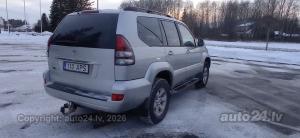 Toyota Land Cruiser 2005 in Tallinn, with an engine capacity of 3.00 L and mileage of 344 thousand km for 8800 €, photo 7 on AUTOMOTO.COM.LV