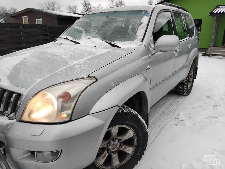 Toyota Land Cruiser 2006 Viļņa, ar dzinēja tilpumu 3.00 L un nobraukumu 431 tūkst. km par 5500 €, foto 2 vietnē AUTOMOTO.COM.LV