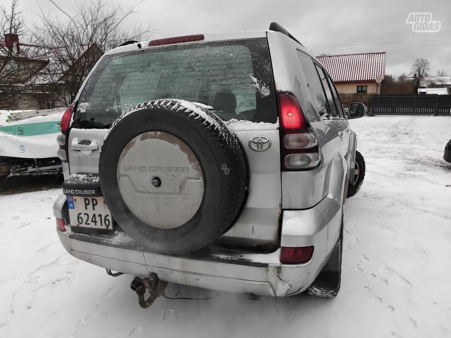 Toyota Land Cruiser 2006 Viļņa, ar dzinēja tilpumu 3.00 L un nobraukumu 431 tūkst. km par 5500 €, foto 5 vietnē AUTOMOTO.COM.LV
