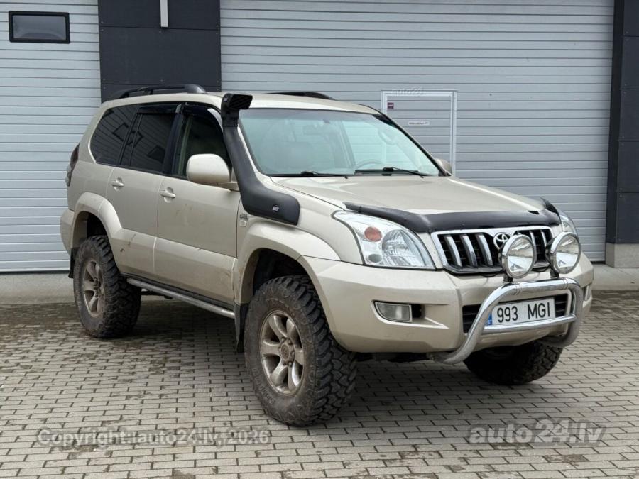 Toyota Land Cruiser 2006 Tallina, ar dzinēja tilpumu 3.00 L un nobraukumu 0 tūkst. km par 8999 €, foto 24 vietnē AUTOMOTO.COM.LV