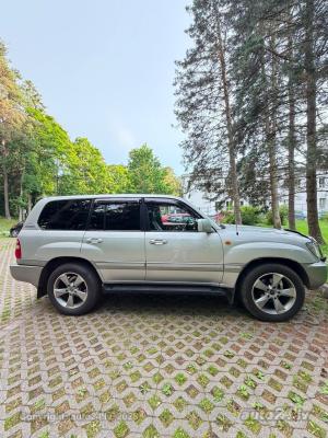 Toyota Land Cruiser 2006 Tallina, ar dzinēja tilpumu 4.20 L un nobraukumu 0 tūkst. km par 19000 €, foto 3 vietnē AUTOMOTO.COM.LV