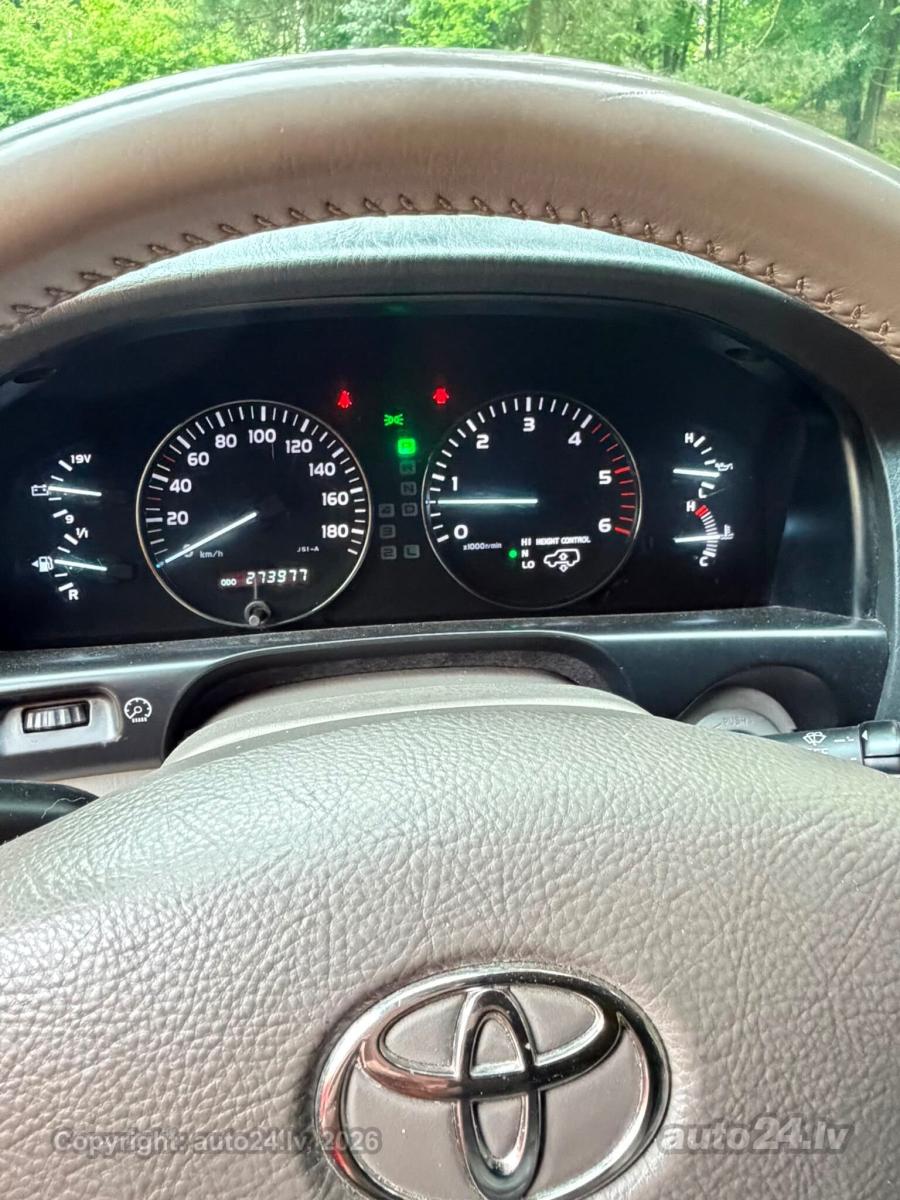 Toyota Land Cruiser 2006 Tallina, ar dzinēja tilpumu 4.20 L un nobraukumu 0 tūkst. km par 19000 €, foto 8 vietnē AUTOMOTO.COM.LV