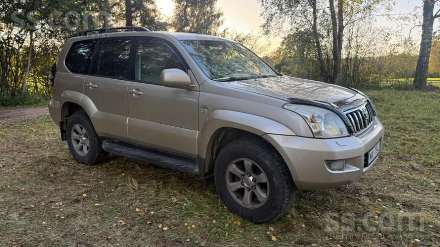 Toyota Land Cruiser 2006 Rīga, ar dzinēja tilpumu 3.00 L un nobraukumu 490 tūkst. km par 7900 €, foto 1 vietnē AUTOMOTO.COM.LV