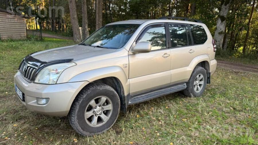 Toyota Land Cruiser 2006 Rīga, ar dzinēja tilpumu 3.00 L un nobraukumu 490 tūkst. km par 7900 €, foto 4 vietnē AUTOMOTO.COM.LV