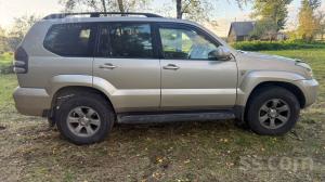 Toyota Land Cruiser 2006 Rīga, ar dzinēja tilpumu 3.00 L un nobraukumu 490 tūkst. km par 7900 €, foto 7 vietnē AUTOMOTO.COM.LV