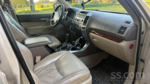 Toyota Land Cruiser 2006 Rīga, ar dzinēja tilpumu 3.00 L un nobraukumu 490 tūkst. km par 7900 €, foto 8 vietnē AUTOMOTO.COM.LV