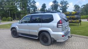 Toyota Land Cruiser 2007 Rīga, ar dzinēja tilpumu 3.00 L un nobraukumu 372 tūkst. km par 9900 €, foto 6 vietnē AUTOMOTO.COM.LV