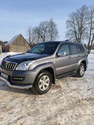 Toyota Land Cruiser 2007 Jurbarkas, ar dzinēja tilpumu 3.00 L un nobraukumu 200 tūkst. km par 13900 €, foto 2 vietnē AUTOMOTO.COM.LV