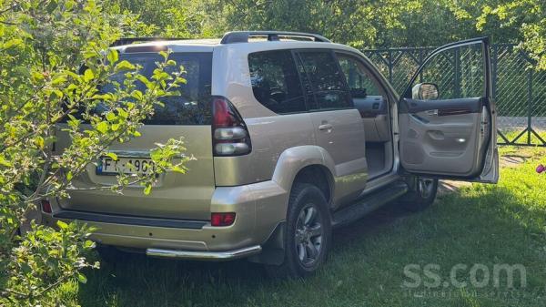 Toyota Land Cruiser 2007 in Jurmala, with an engine capacity of 3.00 L and mileage of 525 thousand km for 8499 €, photo 6 on AUTOMOTO.COM.LV