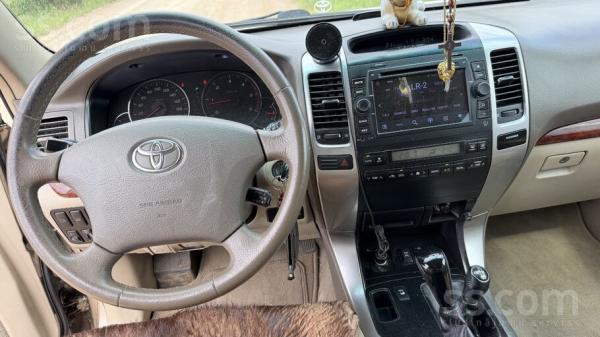 Toyota Land Cruiser 2007 in Jurmala, with an engine capacity of 3.00 L and mileage of 529 thousand km for 8980 €, photo 5 on AUTOMOTO.COM.LV