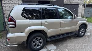 Toyota Land Cruiser 2007 in Jurmala, with an engine capacity of 3.00 L and mileage of 530 thousand km for 8000 €, photo 3 on AUTOMOTO.COM.LV
