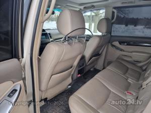 Toyota Land Cruiser 2008 Tallina, ar dzinēja tilpumu 3.00 L un nobraukumu 480 tūkst. km par 10000 €, foto 7 vietnē AUTOMOTO.COM.LV