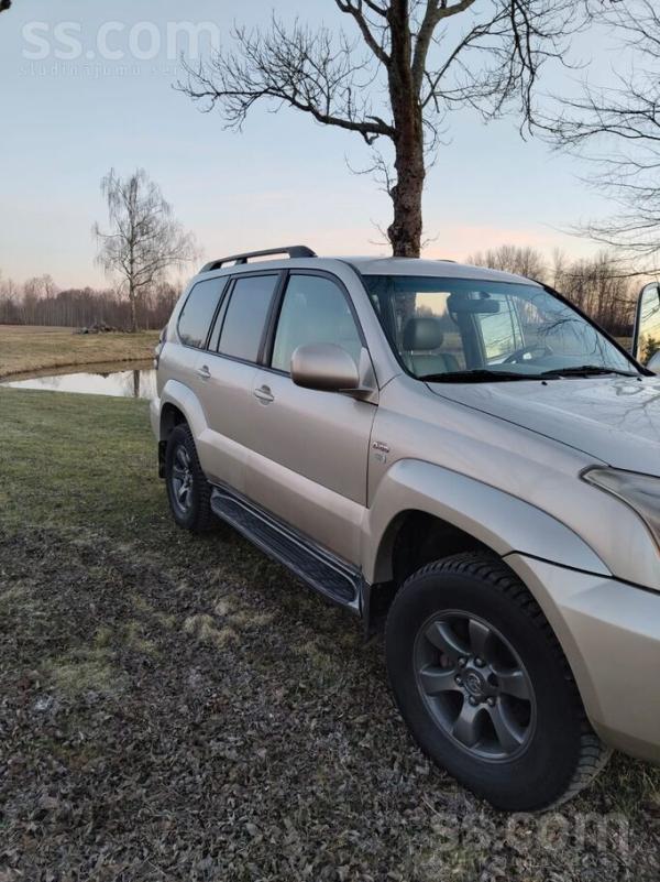 Toyota Land Cruiser 2008 Preiļi, ar dzinēja tilpumu 3.00 L un nobraukumu 270 tūkst. km par 10500 €, foto 8 vietnē AUTOMOTO.COM.LV