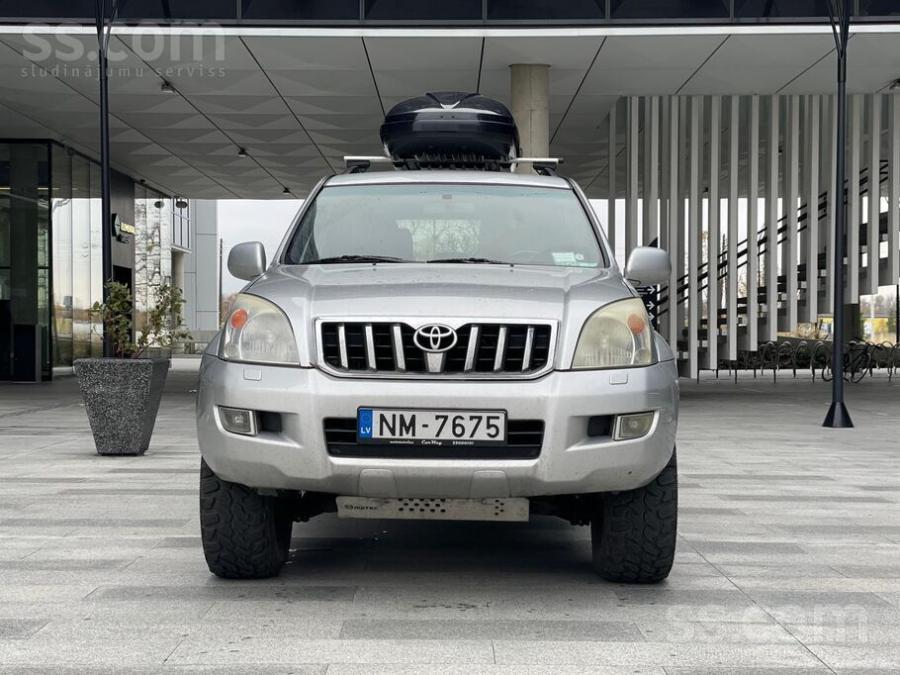 Toyota Land Cruiser 2008 Rīga, ar dzinēja tilpumu 3.00 L un nobraukumu 459 tūkst. km par 7500 €, foto 3 vietnē AUTOMOTO.COM.LV
