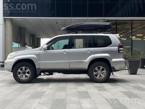 Toyota Land Cruiser 2008 Rīga, ar dzinēja tilpumu 3.00 L un nobraukumu 459 tūkst. km par 7500 €, foto 6 vietnē AUTOMOTO.COM.LV