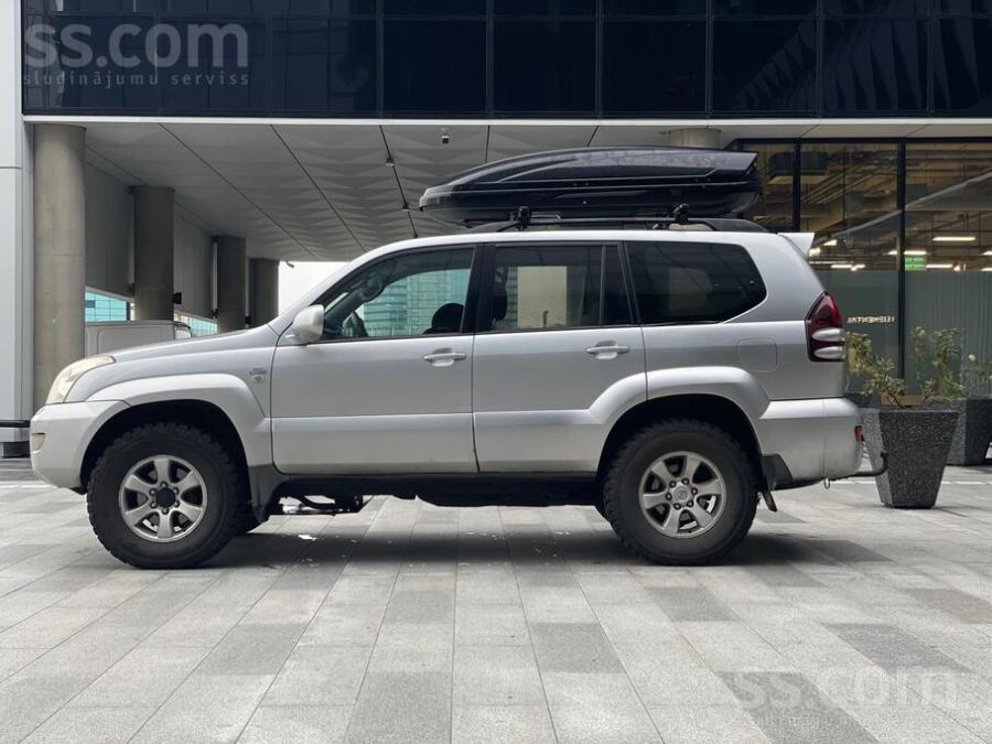 Toyota Land Cruiser 2008 Rīga, ar dzinēja tilpumu 3.00 L un nobraukumu 459 tūkst. km par 7500 €, foto 6 vietnē AUTOMOTO.COM.LV