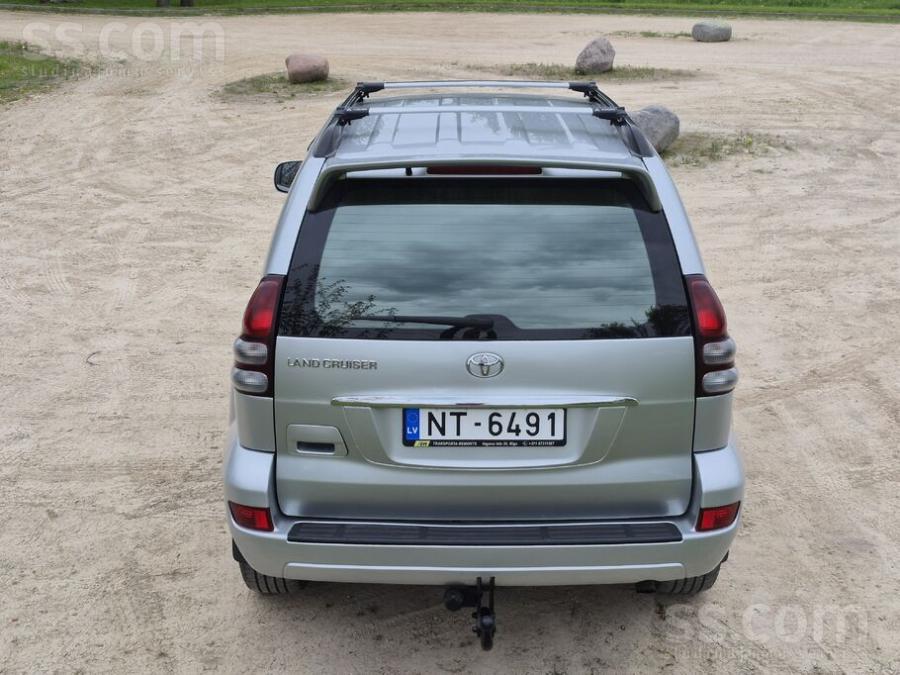 Toyota Land Cruiser 2008 Rīga, ar dzinēja tilpumu 3.00 L un nobraukumu 0 tūkst. km par 8990 €, foto 7 vietnē AUTOMOTO.COM.LV