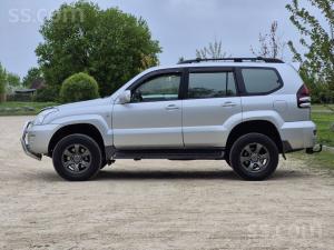Toyota Land Cruiser 2008 Rīga, ar dzinēja tilpumu 3.00 L un nobraukumu 0 tūkst. km par 8990 €, foto 9 vietnē AUTOMOTO.COM.LV