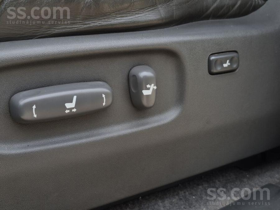 Toyota Land Cruiser 2008 Rīga, ar dzinēja tilpumu 3.00 L un nobraukumu 0 tūkst. km par 8990 €, foto 15 vietnē AUTOMOTO.COM.LV