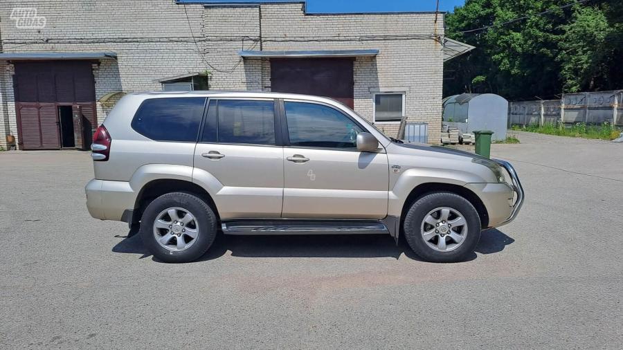 Toyota Land Cruiser 2008 Kauņa, ar dzinēja tilpumu 3.00 L un nobraukumu 405 tūkst. km par 9600 €, foto 6 vietnē AUTOMOTO.COM.LV