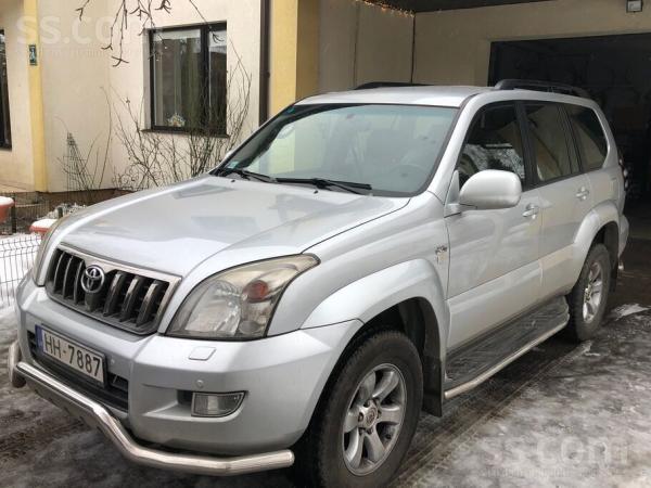 Toyota Land Cruiser 2009 Rīga, ar dzinēja tilpumu 3.00 L un nobraukumu 241 tūkst. km par 14500 €, foto 2 vietnē AUTOMOTO.COM.LV