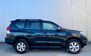 Toyota Land Cruiser 2010 Tallina, ar dzinēja tilpumu 3.00 L un nobraukumu 288 tūkst. km par 18500 €, foto 6 vietnē AUTOMOTO.COM.LV