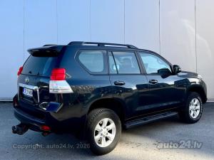 Toyota Land Cruiser 2010 Tallina, ar dzinēja tilpumu 3.00 L un nobraukumu 288 tūkst. km par 18500 €, foto 7 vietnē AUTOMOTO.COM.LV