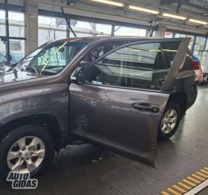 Toyota Land Cruiser 2010 Kauņa, ar dzinēja tilpumu 3.00 L un nobraukumu 268 tūkst. km par 15500 €, foto  vietnē AUTOMOTO.COM.LV