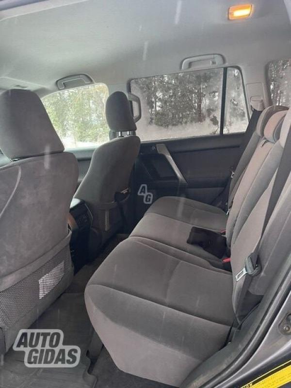 Toyota Land Cruiser 2010 Kauņa, ar dzinēja tilpumu 3.00 L un nobraukumu 268 tūkst. km par 15500 €, foto 6 vietnē AUTOMOTO.COM.LV