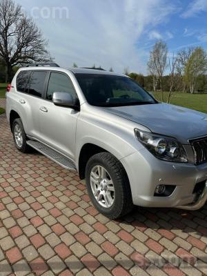Toyota Land Cruiser 2011 Rīga, ar dzinēja tilpumu 3.00 L un nobraukumu 199 tūkst. km par 20300 €, foto  vietnē AUTOMOTO.COM.LV