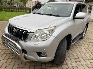 Toyota Land Cruiser 2011 in Aizkraukle, with an engine capacity of 3.00 L and mileage of 364 thousand km for 15000 €, photo 3 on AUTOMOTO.COM.LV