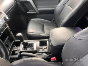 Toyota Land Cruiser 2011 Jehvi, ar dzinēja tilpumu 3.00 L un nobraukumu 218 tūkst. km par 19000 €, foto 4 vietnē AUTOMOTO.COM.LV